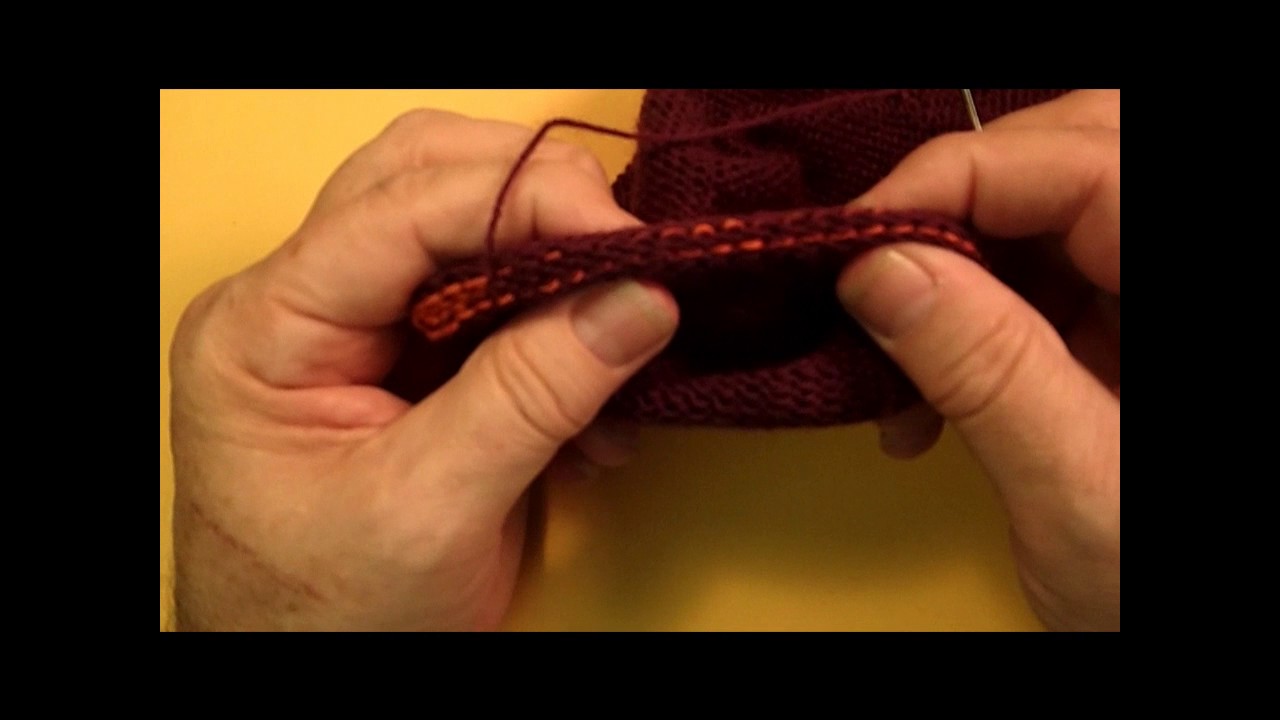 Kitchener Stitch for Closing Sock Toe - YouTube