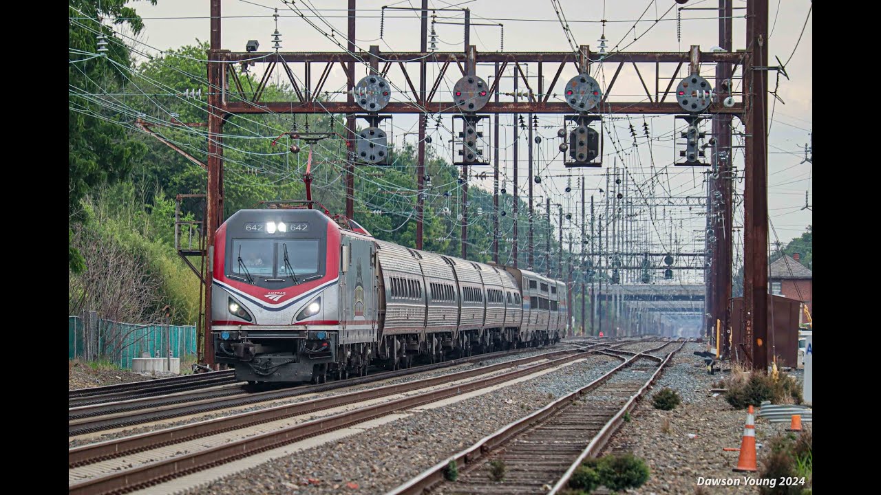 FAST Amtrak trains on the NEC Corridor! - YouTube