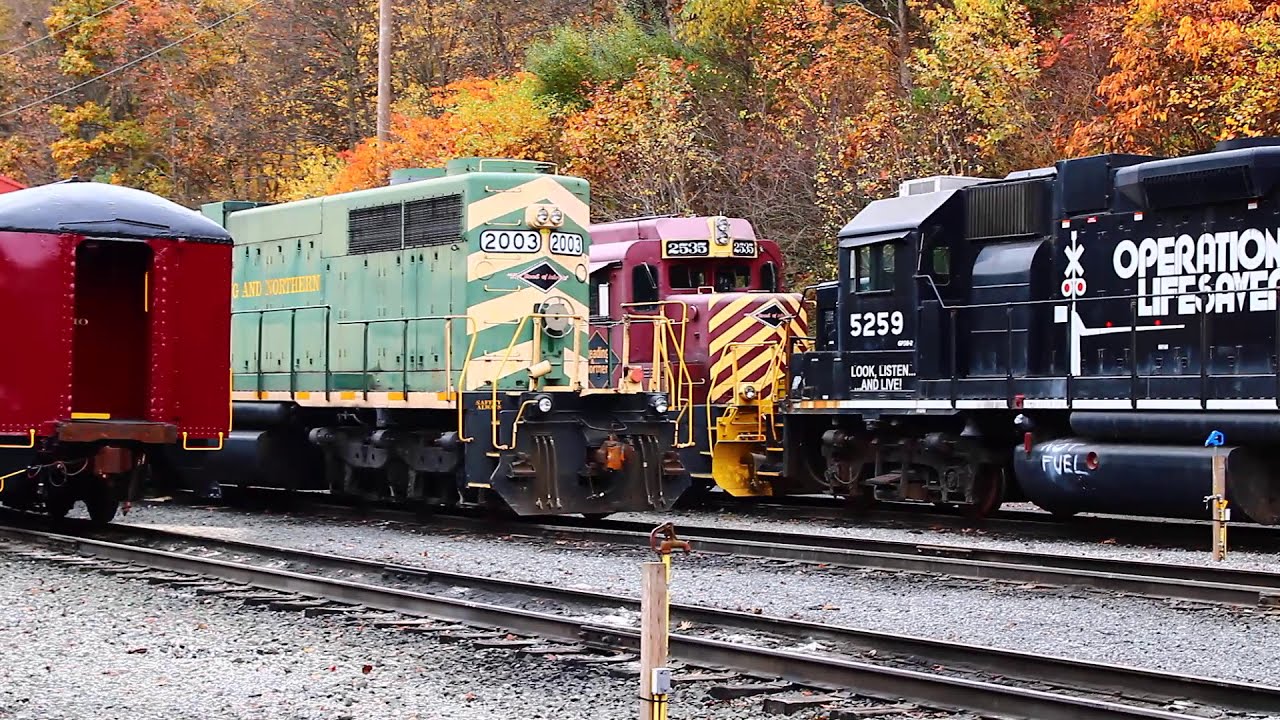 Former NS NPBL 5259 at Port Clinton along with some other power ...