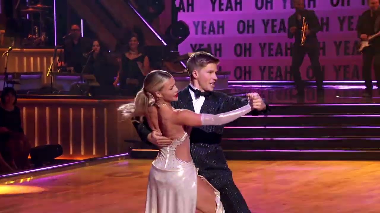 Robert Irwin ripped his shirt off on 'DWTS' — and we totally get why ...