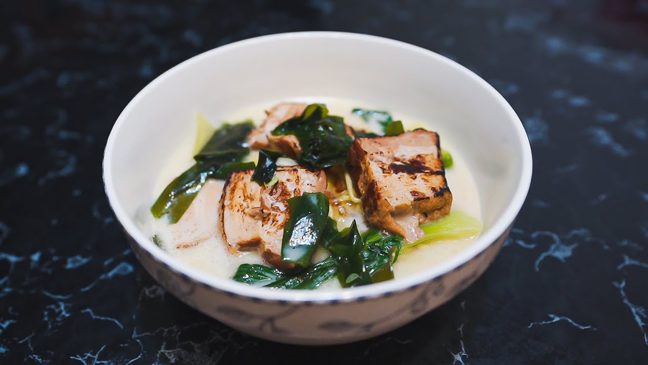 Kon-nichi-wa in Toronto has turned their menu into meal kits - YouTube