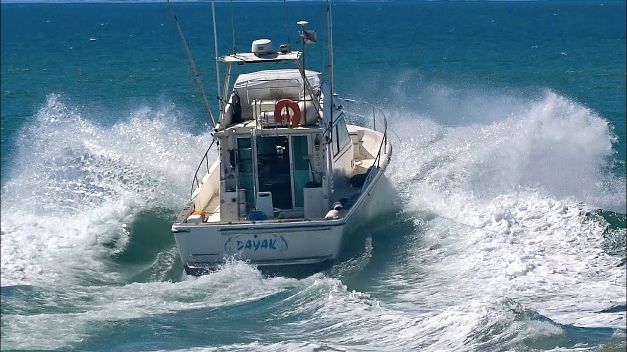 📛 ATTENTION HOULE LONGUE À CAPBRETON. Bigwaves 👈🌊😨@Alex.rolland - YouTube