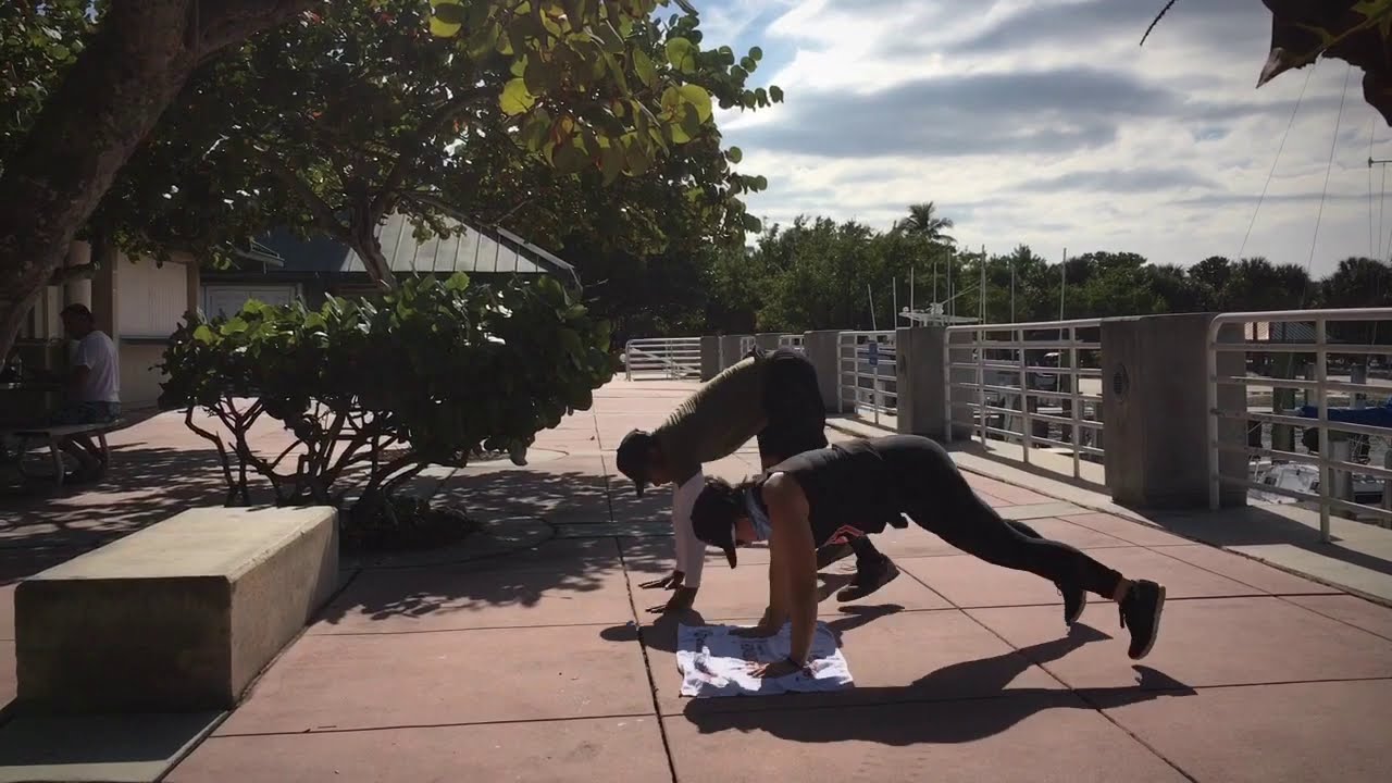 Synchro Burpees - YouTube