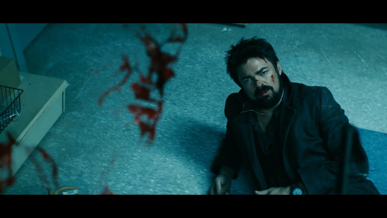 Billy Butcher Vs Translucent | The Boys 1x01-Latino - YouTube