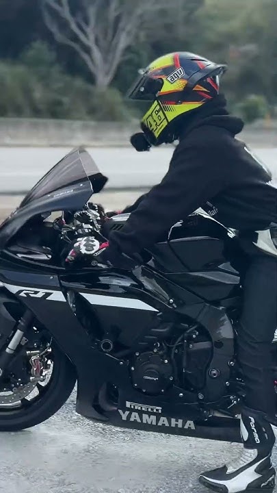 ความแรงอยู่ที่ใจ…ไม่ใช่แค่เข็มไมค์ที่กระดิก #KB_Rider #R1 #L8 #Wheeliethailand - YouTube