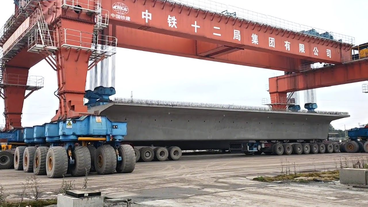 Massive Beam Truck Delivers 790 Tons of Prefabs! - YouTube