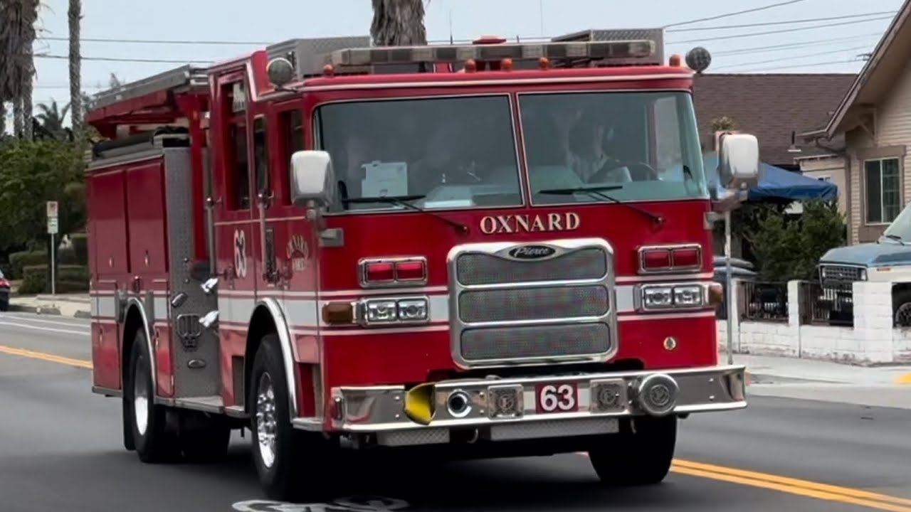 Oxnard Fire Department Engine 63 ( E63 ) Responding code 1 to a Public ...
