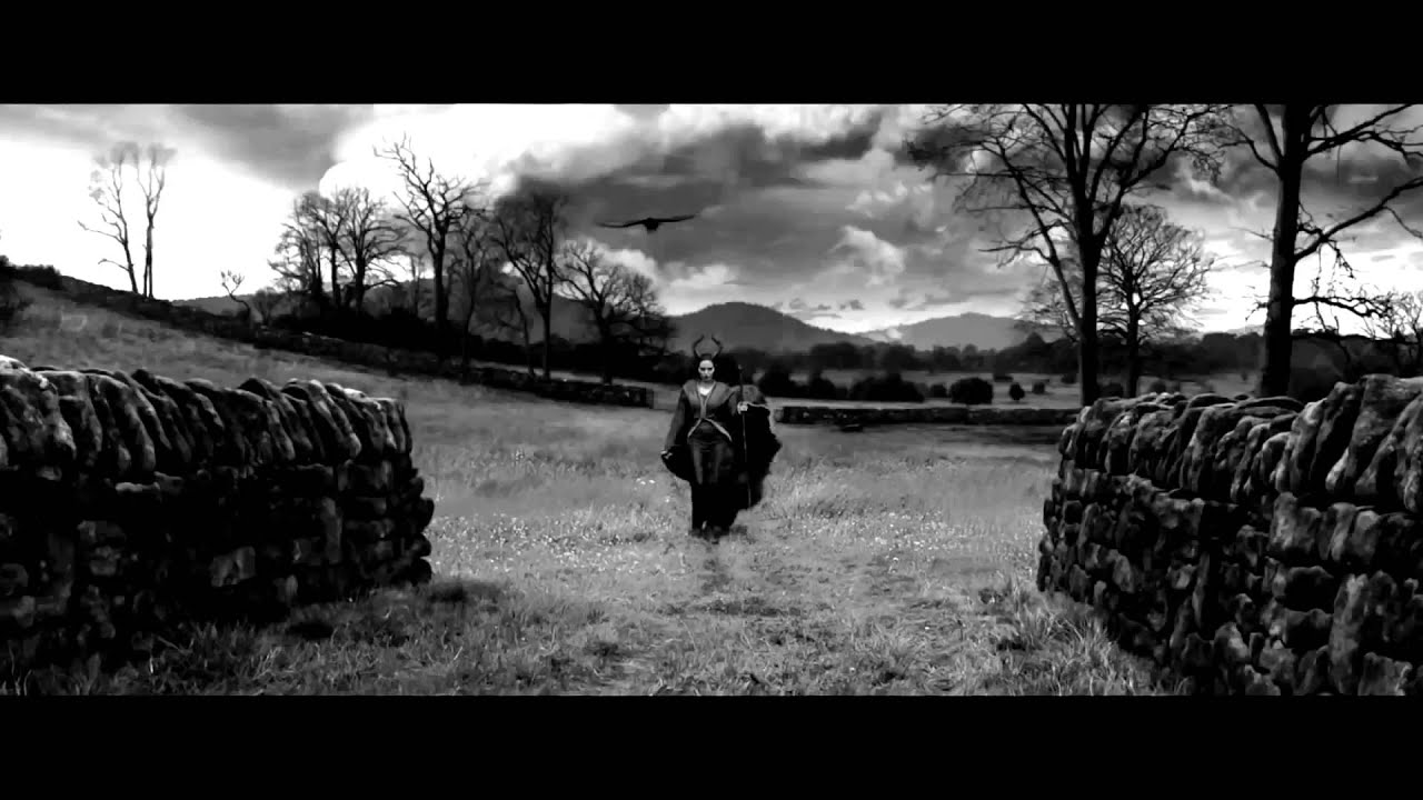 Maleficent - Once upon a dream [Lana Del Rey] ITALIAN VERSION - YouTube