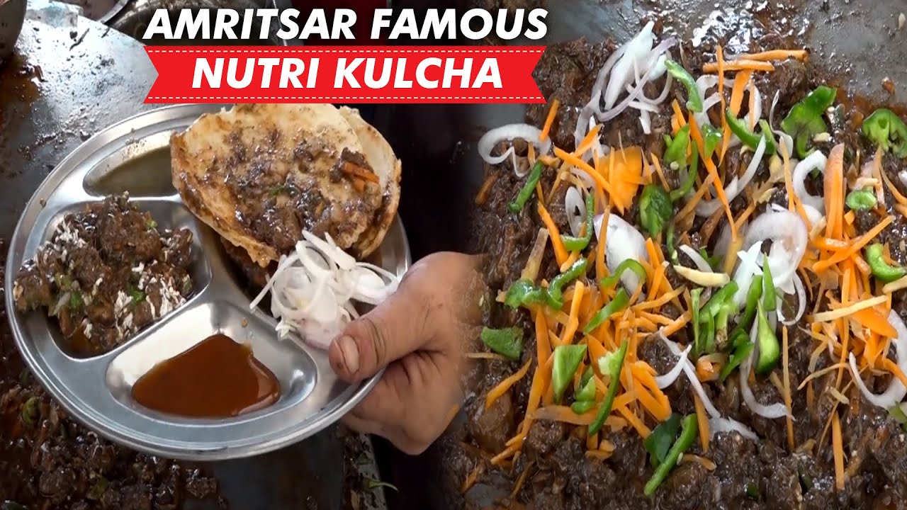 Amritsar famous Nutri kulcha in Amritsar on street food hatti - YouTube