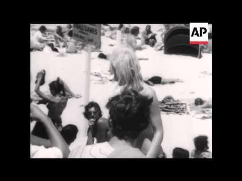 AUSTRALIANS ON HOLIDAY