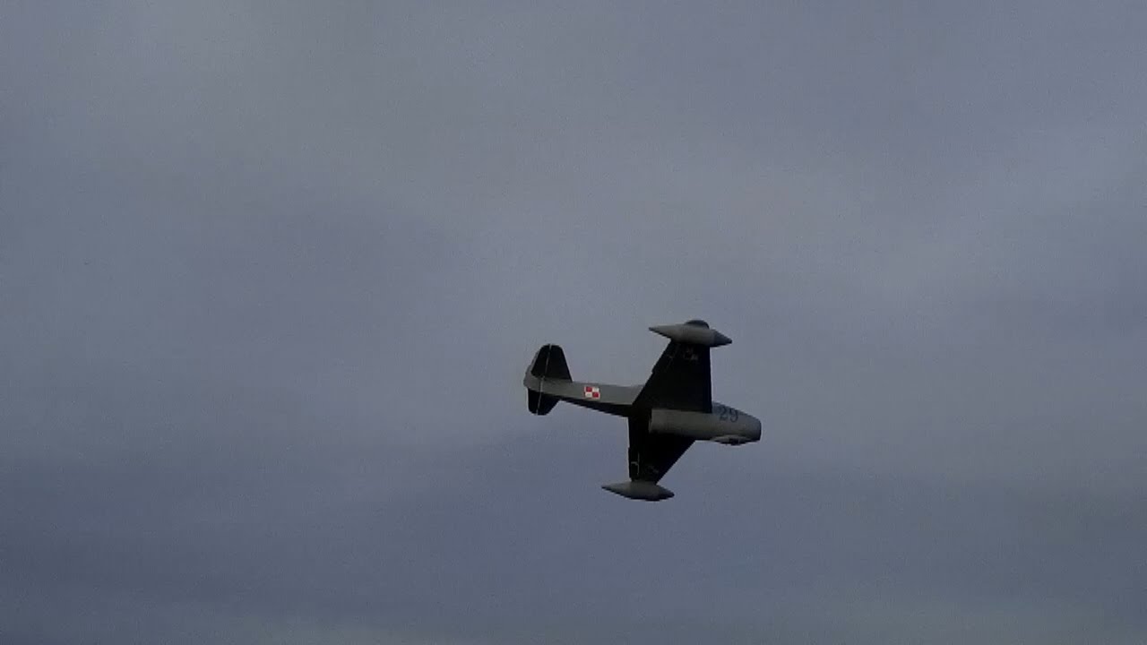 Yak 17 - first figter jet in Polish Air Force - YouTube