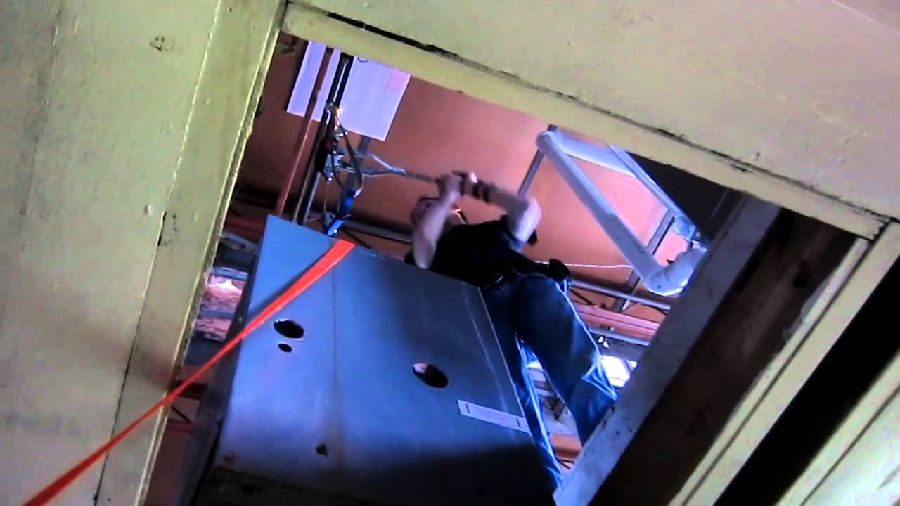 Captain's Blog 5-23-11 Transformer Hoisting - YouTube