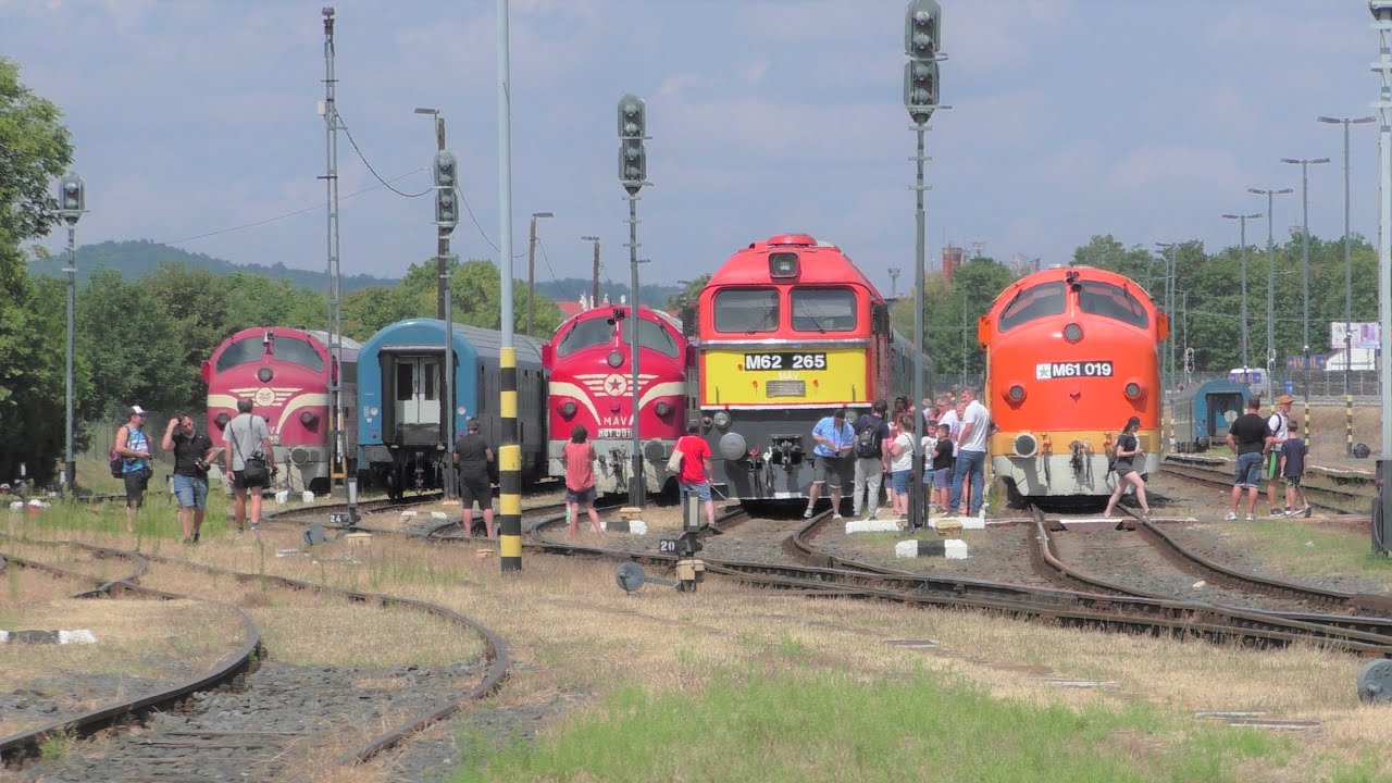 Retro víkend u Balatonu - Balaton retró hétvége - YouTube