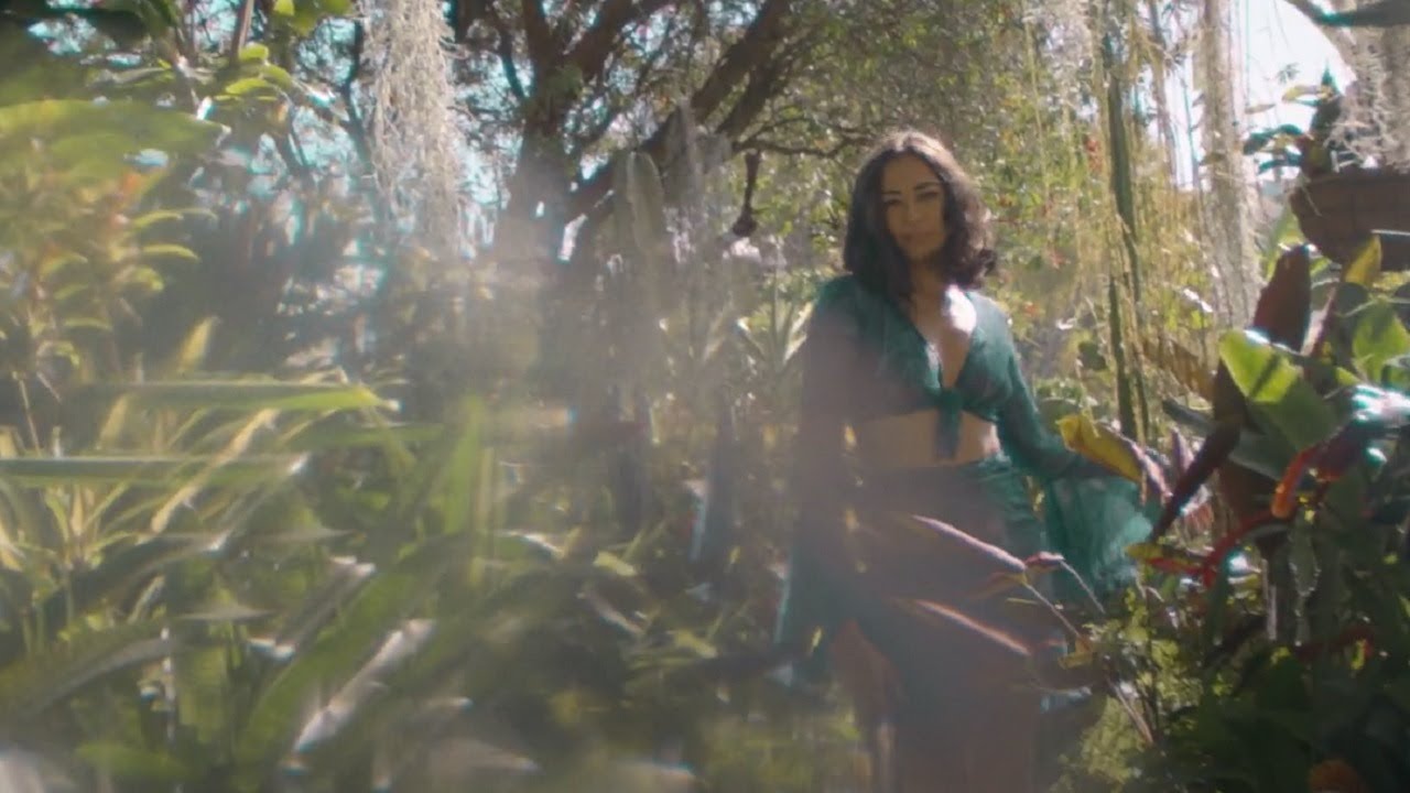 LOU'ANA - Summer In May (Official Music Video) - YouTube