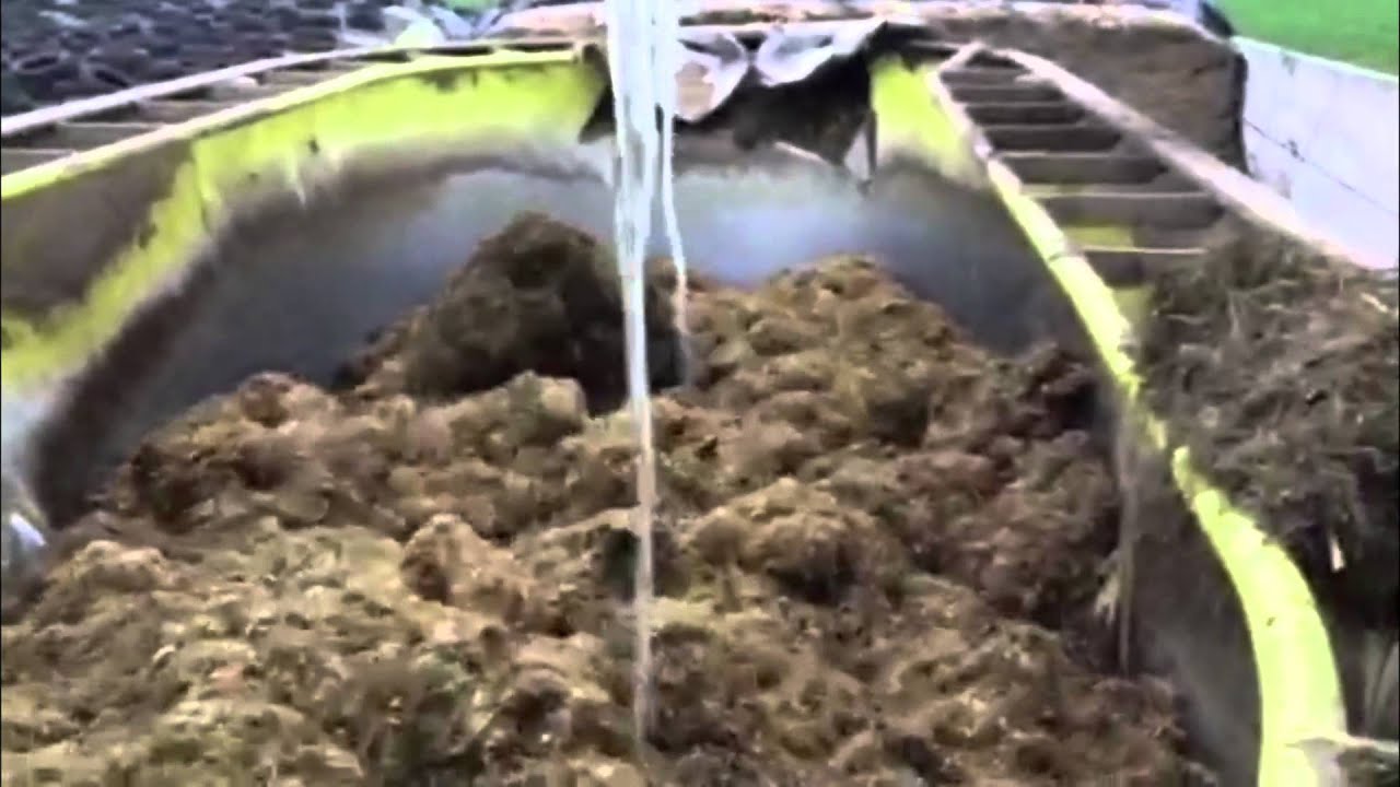 Gemengd voeren 2.0 | water bij het voer - YouTube