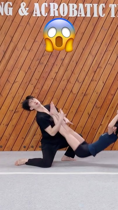 뒷꿈치로 맞음⁉️😱 Teamwork Challenge - YouTube