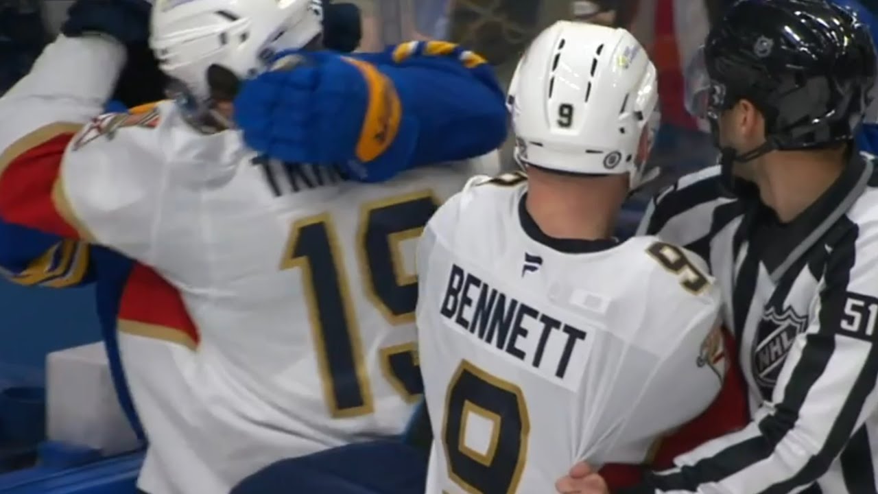 Sam Bennett & Rasmus Dahlin Start a Scrum - YouTube