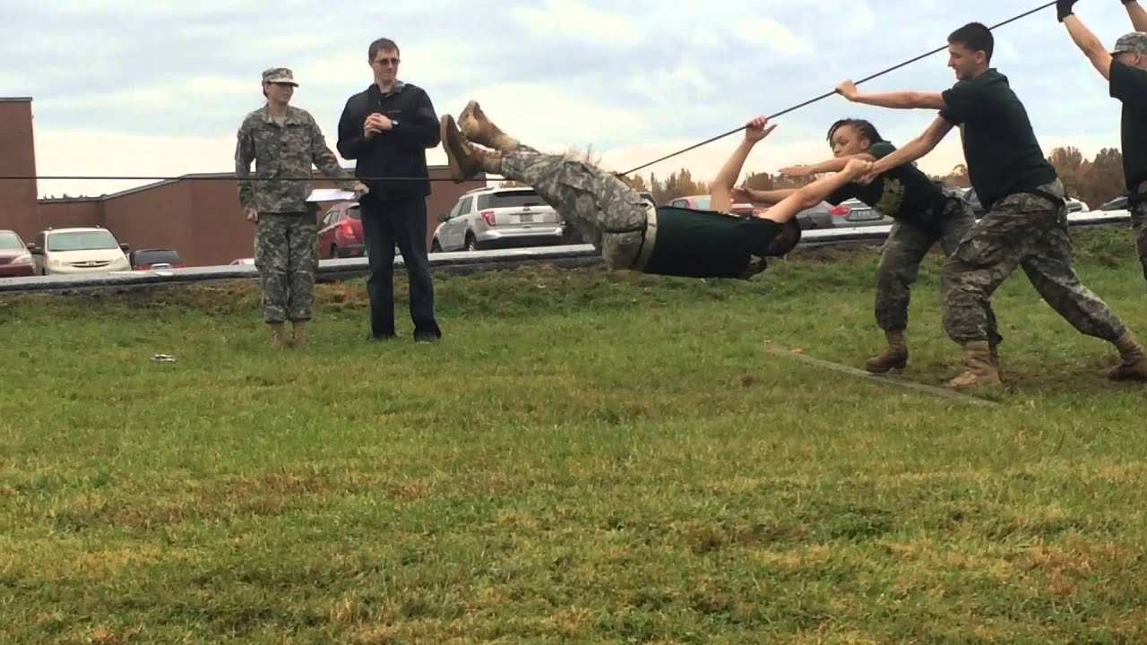 Fort Knox Raider Team Rope Bridge - YouTube