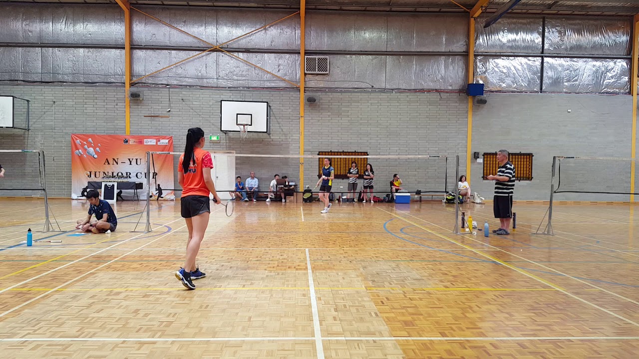Angie Yang vs Bernice Teoh - YouTube