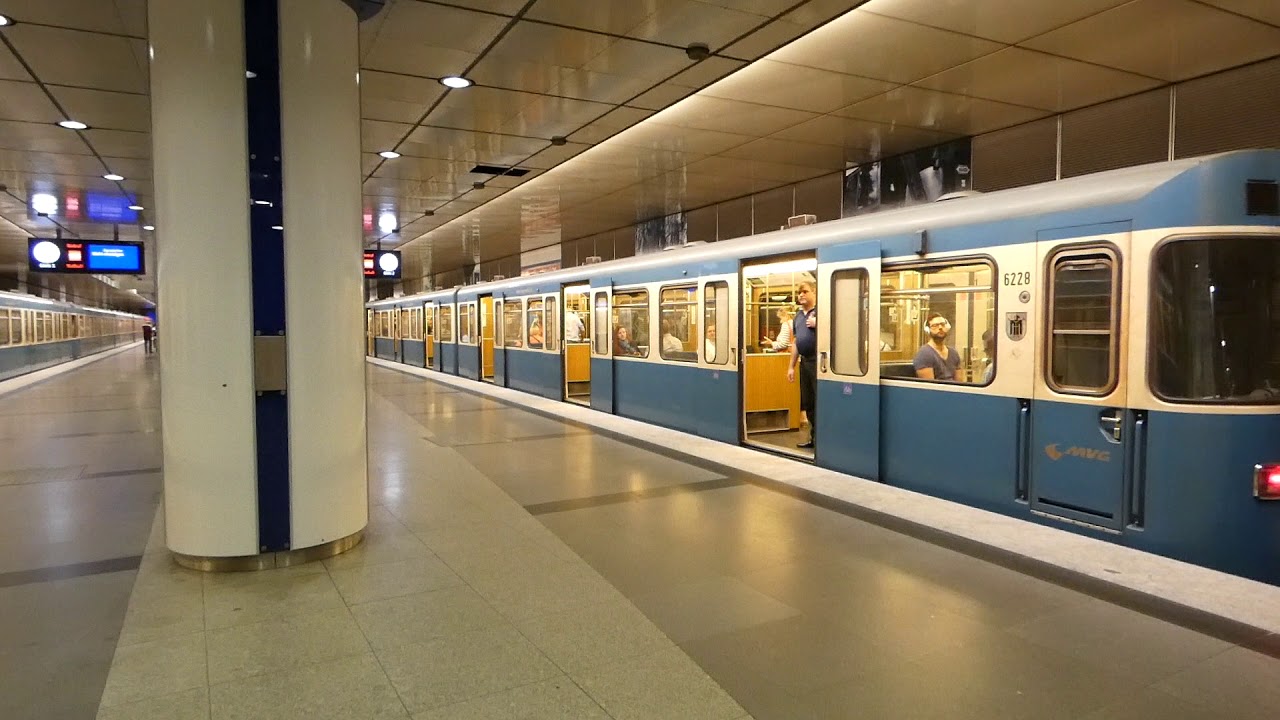 Metro München (U-Bahn), U2: Feldmoching - YouTube