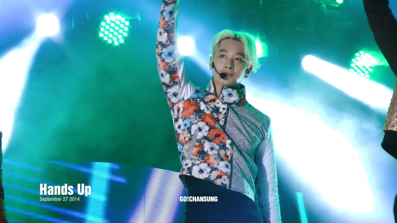 Chansung Hands Up