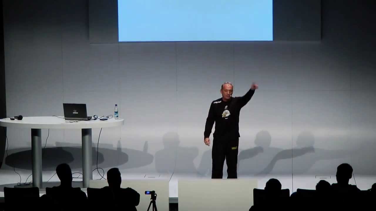 jeff reinebold | essentials | american football - YouTube