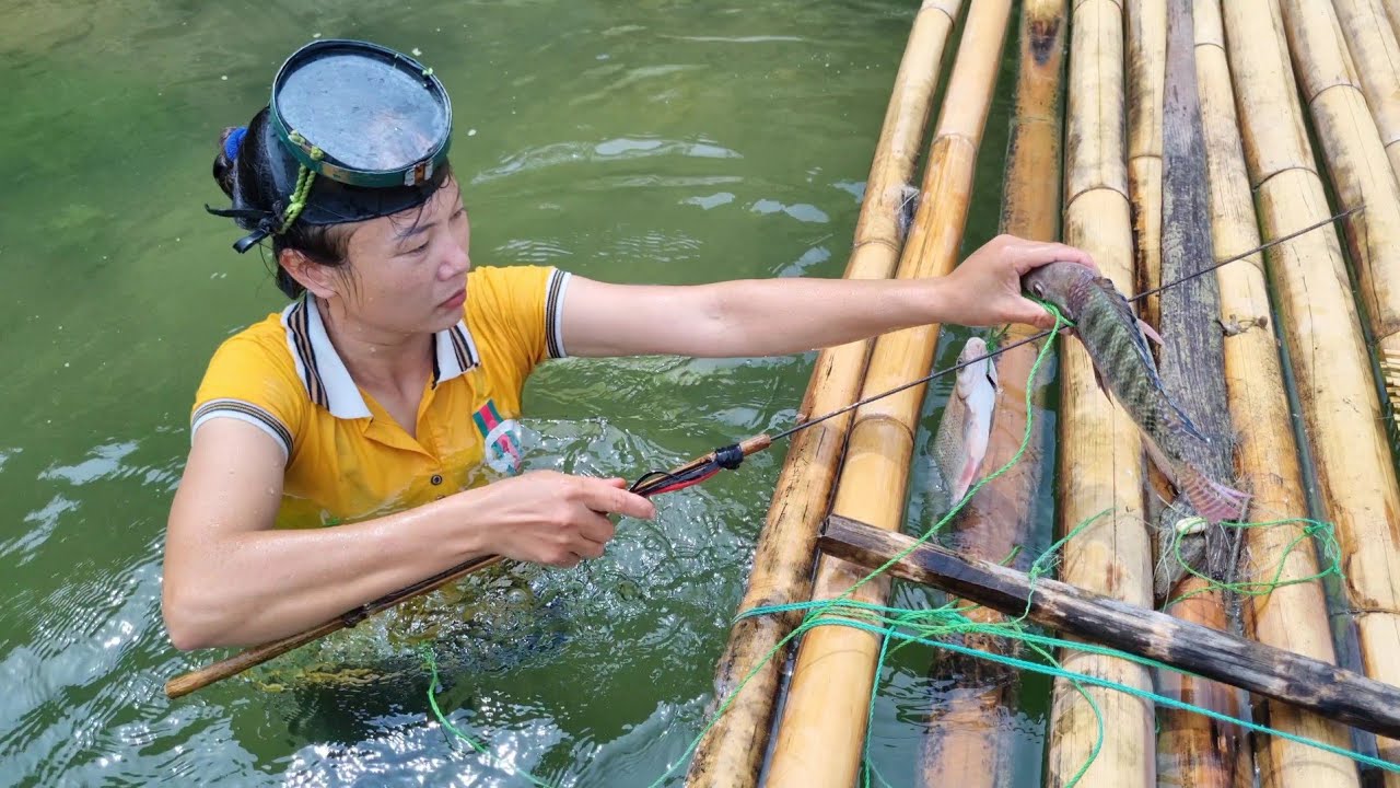 The girl who went to shoot fish was attacked by aboriginal people and ...
