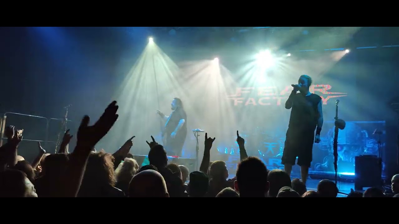 Fear Factory / Descent / Live in Budapest 2023 - YouTube