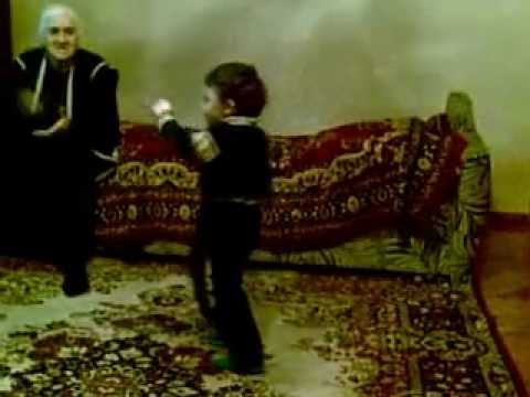 Qalib azeri balasi 3 years.mp4