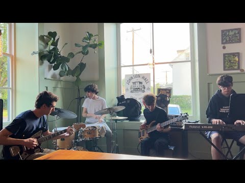 Finally Alone - Mac DeMarco - Cover by No Clue (Live at Johnson Hall ...
