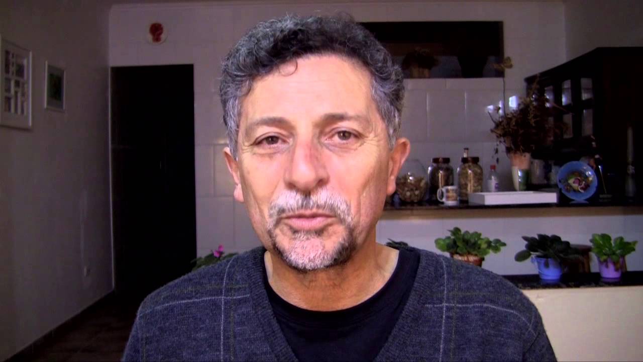 É possivel ler um livro em projeção astral? - YouTube