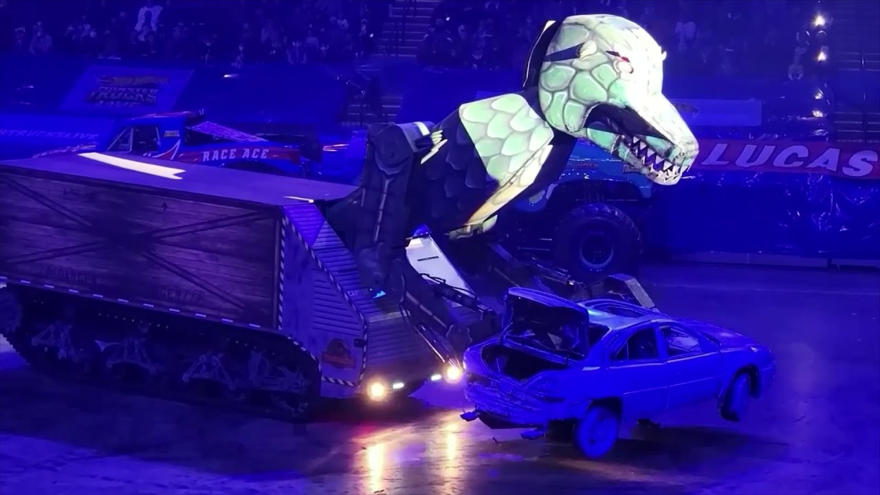 Car Eating Dinosaur! Hot Wheels Monster Trucks Live! - YouTube