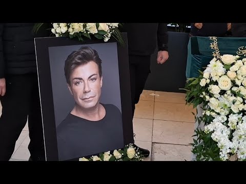 Fatih Ürek'in son yolculuğu ! Cenazede ünlü isimler!