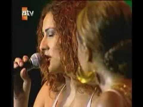 Ozlem Dourgouti-Nukhet Duru-Seni Seviyorum Acikhava