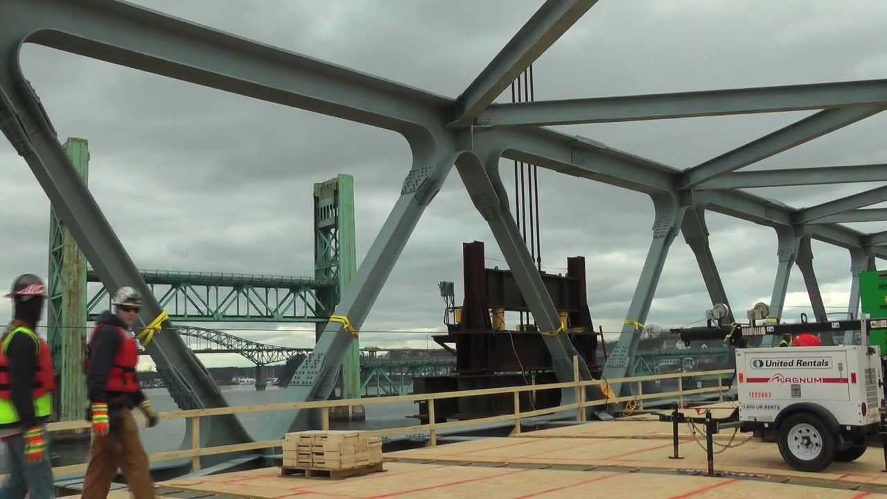 Memorial Bridge floats under the Sarah Long Bridge - YouTube