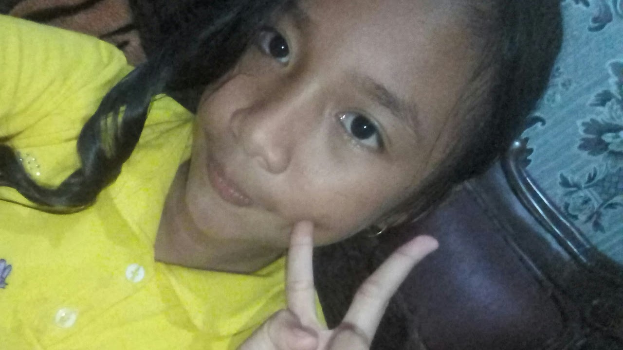 Live Stream Yuwanda Oktavia - YouTube