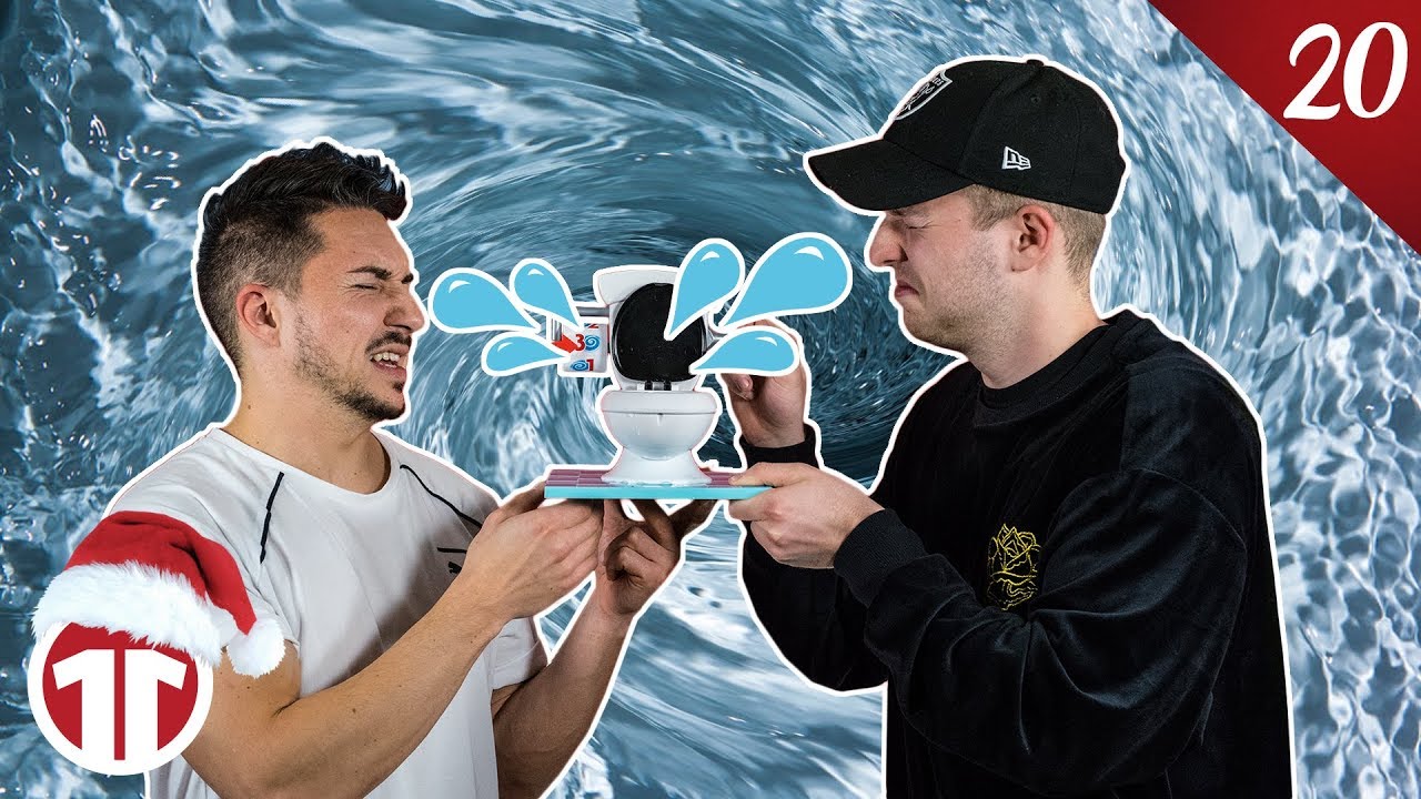 PIPI PARTY - Das feuchteste Fussball-Quiz 💦🤣 - YouTube