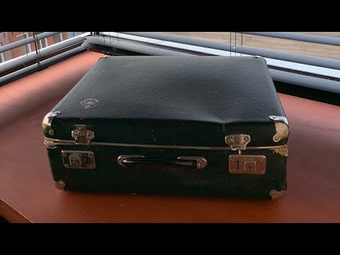 OTEL ODAMA BIRAKILAN BAVULDAN NE ÇIKTI? - VLOG (VolksHotel - Amsterdam)