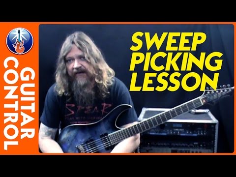 Sweep Picking Lesson - Sweep Picking Lick - YouTube