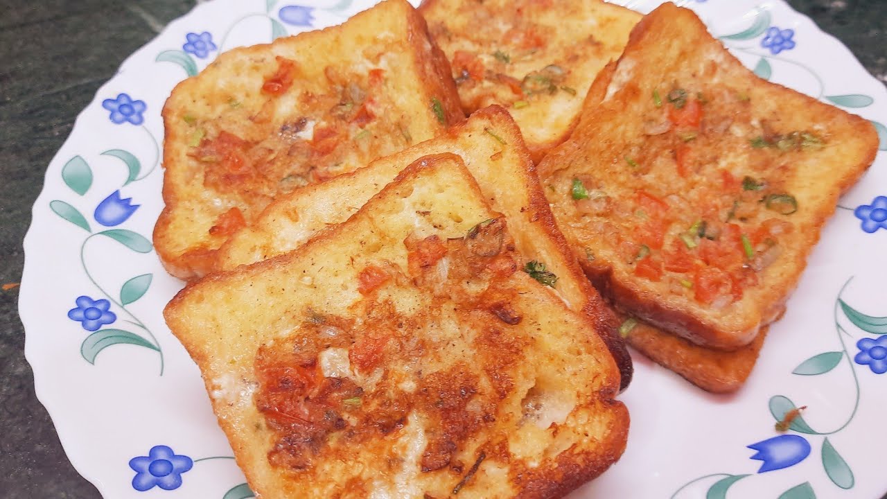 Egg toast. ডিম টোষ্ট। Bread omlet. পাউরুটির ডিম টোষ্ট। - YouTube