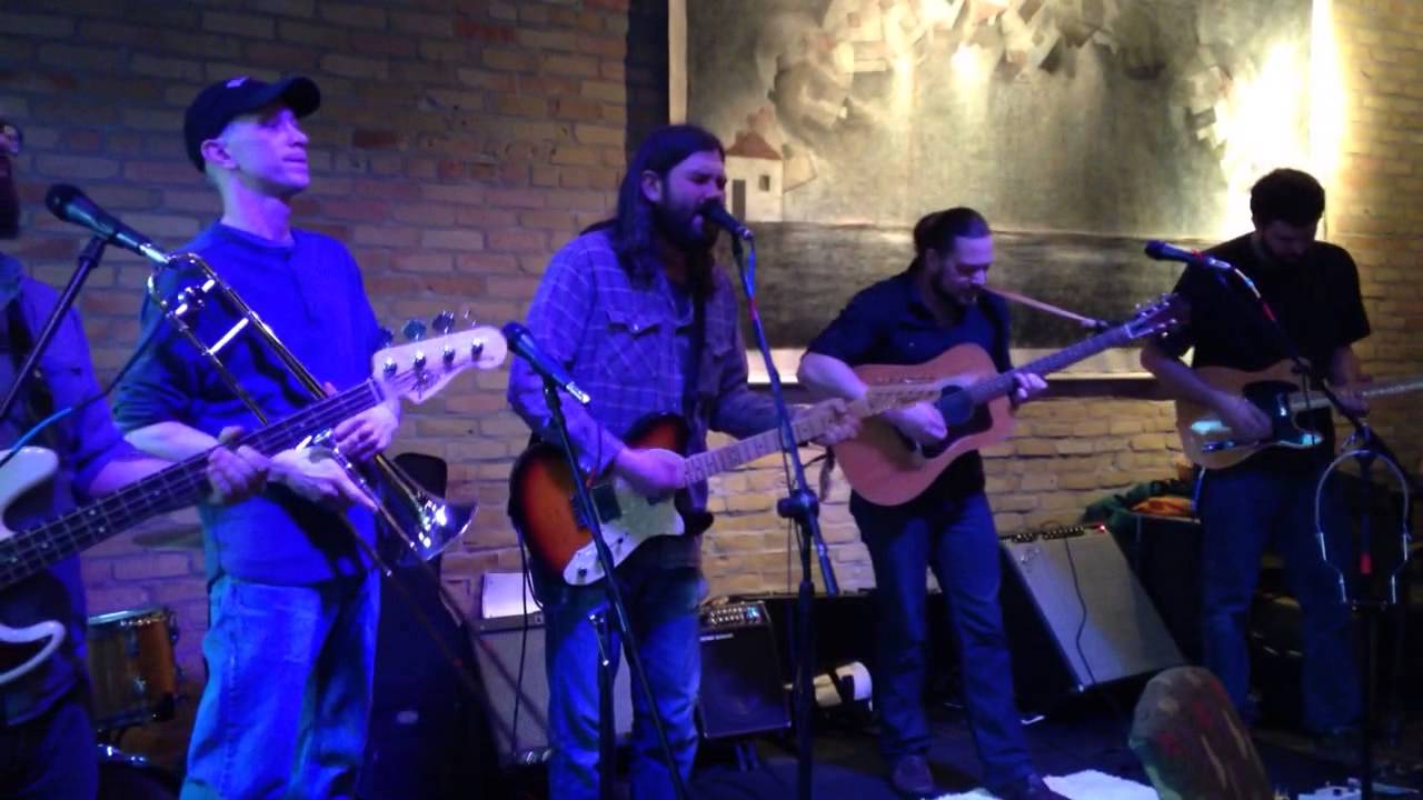 Moody River Band - YouTube