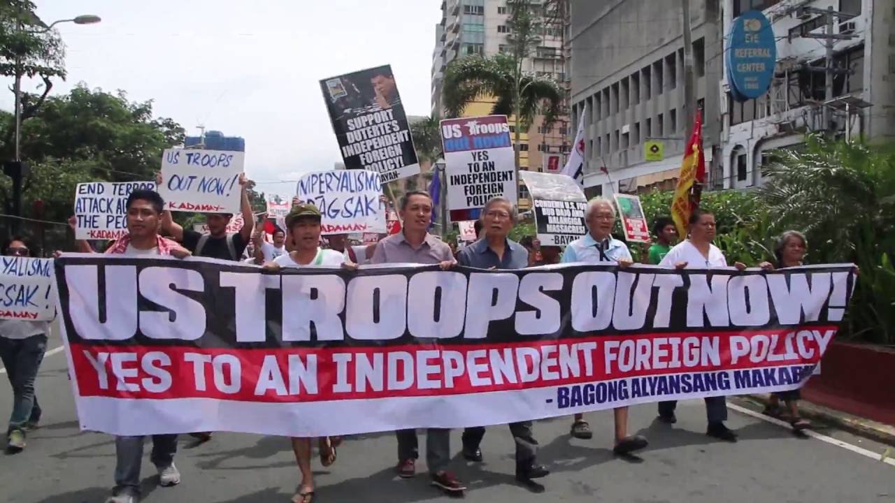 Bayan explains need for independent foreign policy - YouTube