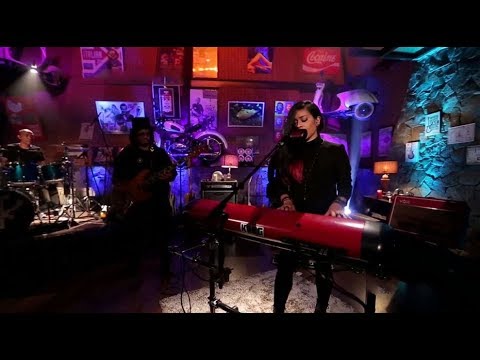 Kikan - Serasa (Live at Music Everywhere) **