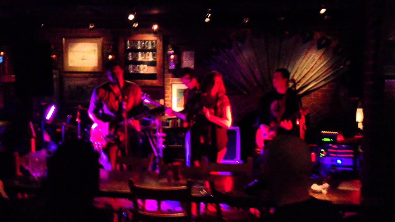 "Johnny B Goode" Live at The Tombs in Georgetown - YouTube