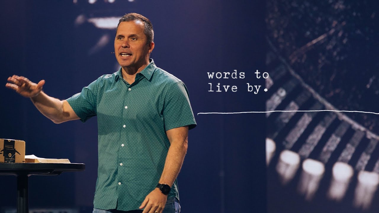 God Notices a Grateful Heart | Kevin Queen | Words to Live By | WEEK ...