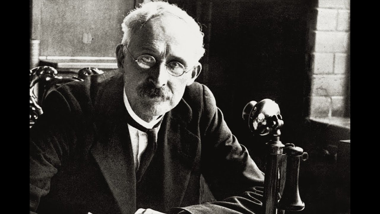 The Mysterious Mr Qualtrough: William Herbert Wallace, 1931 by Mark ...