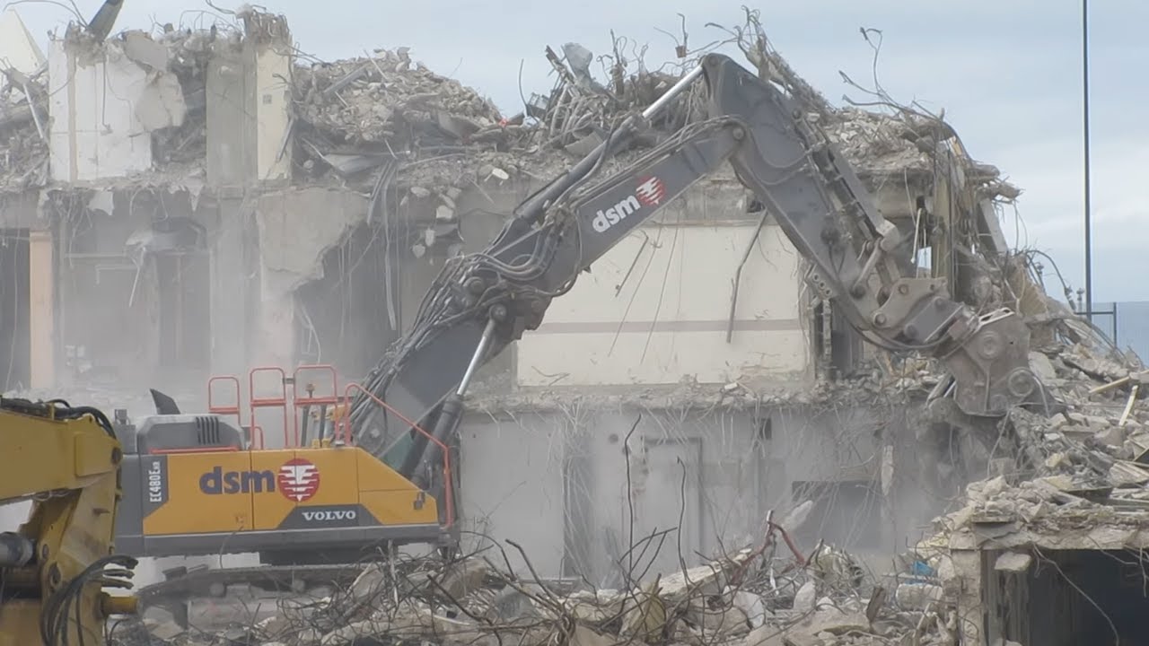 DAILY DOSE OF DEMOLITION PART 2 BLACKPOOL POLICE STATION DEMOLITION 18 ...
