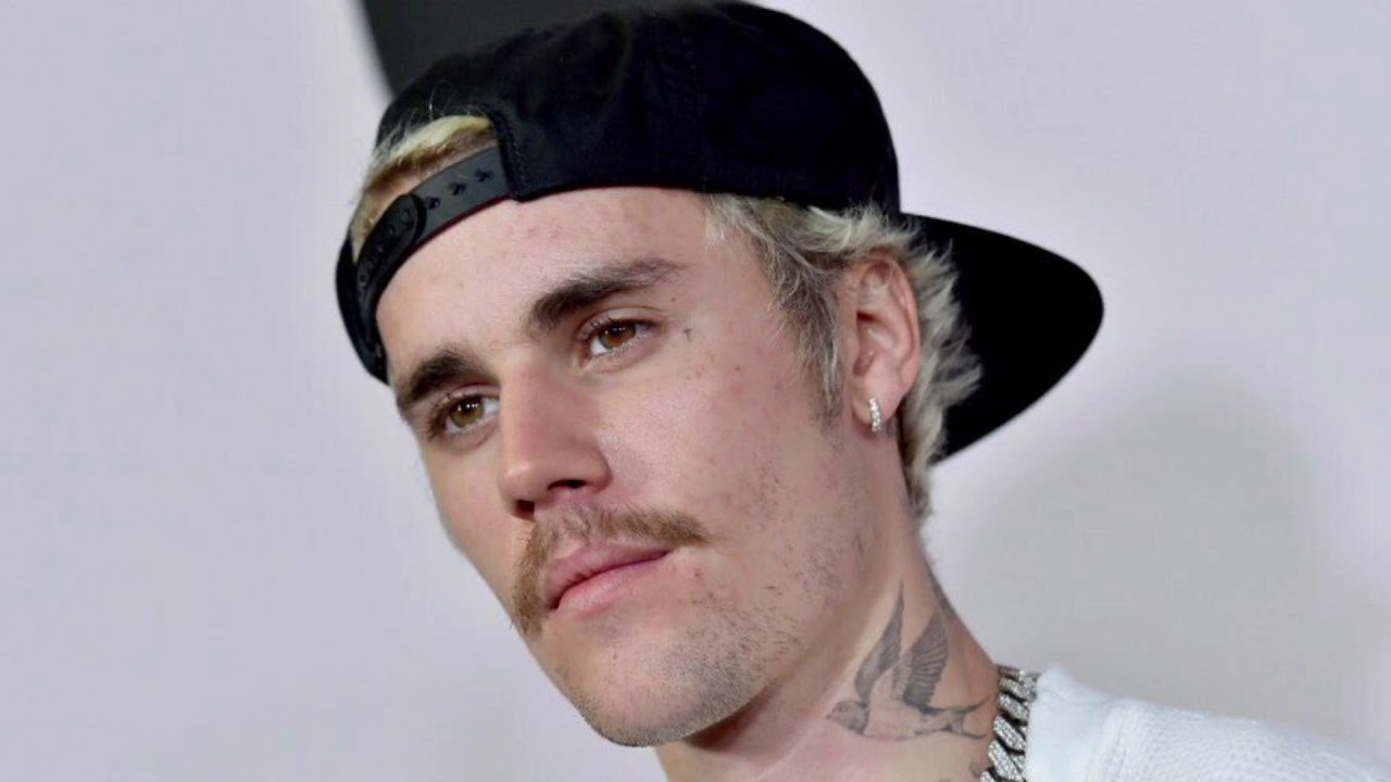Justin Bieber- Yummy Remix - YouTube