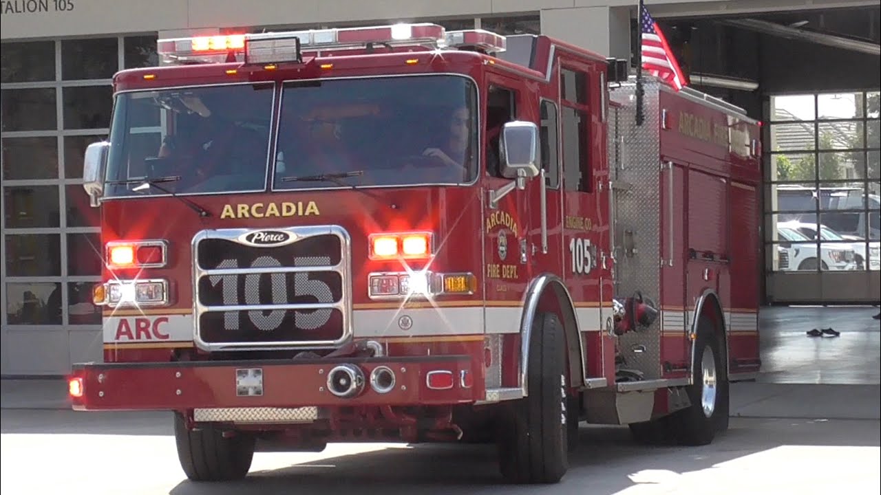 Arcadia Fire Dept. Engine 105 Responding - YouTube