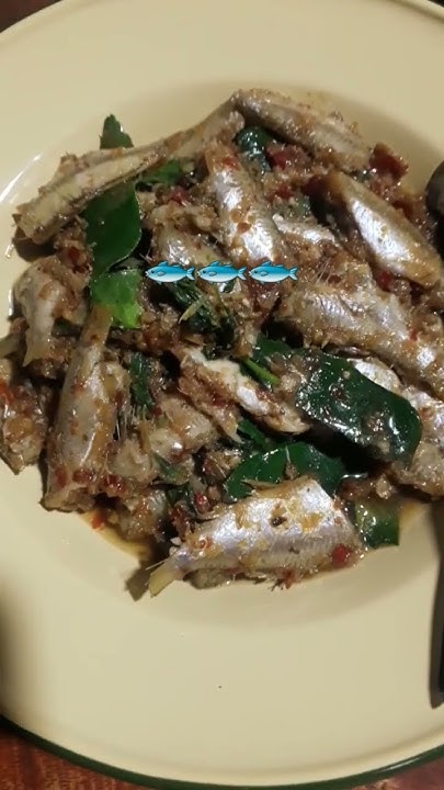 ผัดเผ็ดปลาซิว Cooking Food Shorts ชีวิตชนบทบ้านๆ ฝากติดตามหน่อยจร้า